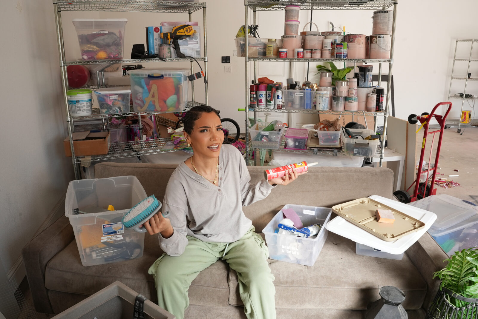 Creating a Girly Workshop - ravenelysetv.com